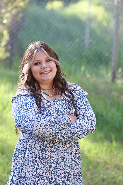 Rugged Grace Photography | Senior Madison Foley